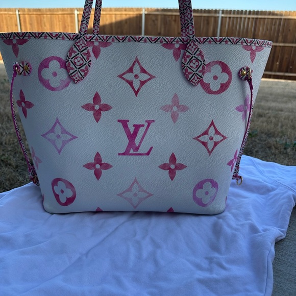 Louis Vuitton | Bags | Louis Vuitton Neverfull Mm By The Pool 223 ...